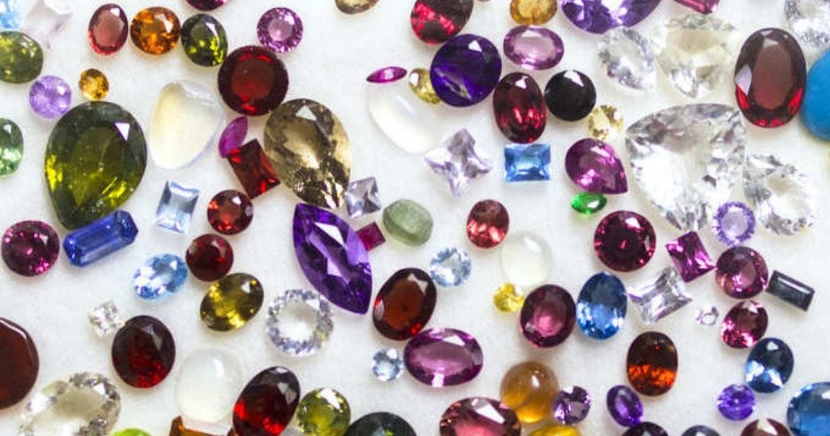 3 Ways to Find the Best Gemstones - STARLANKA